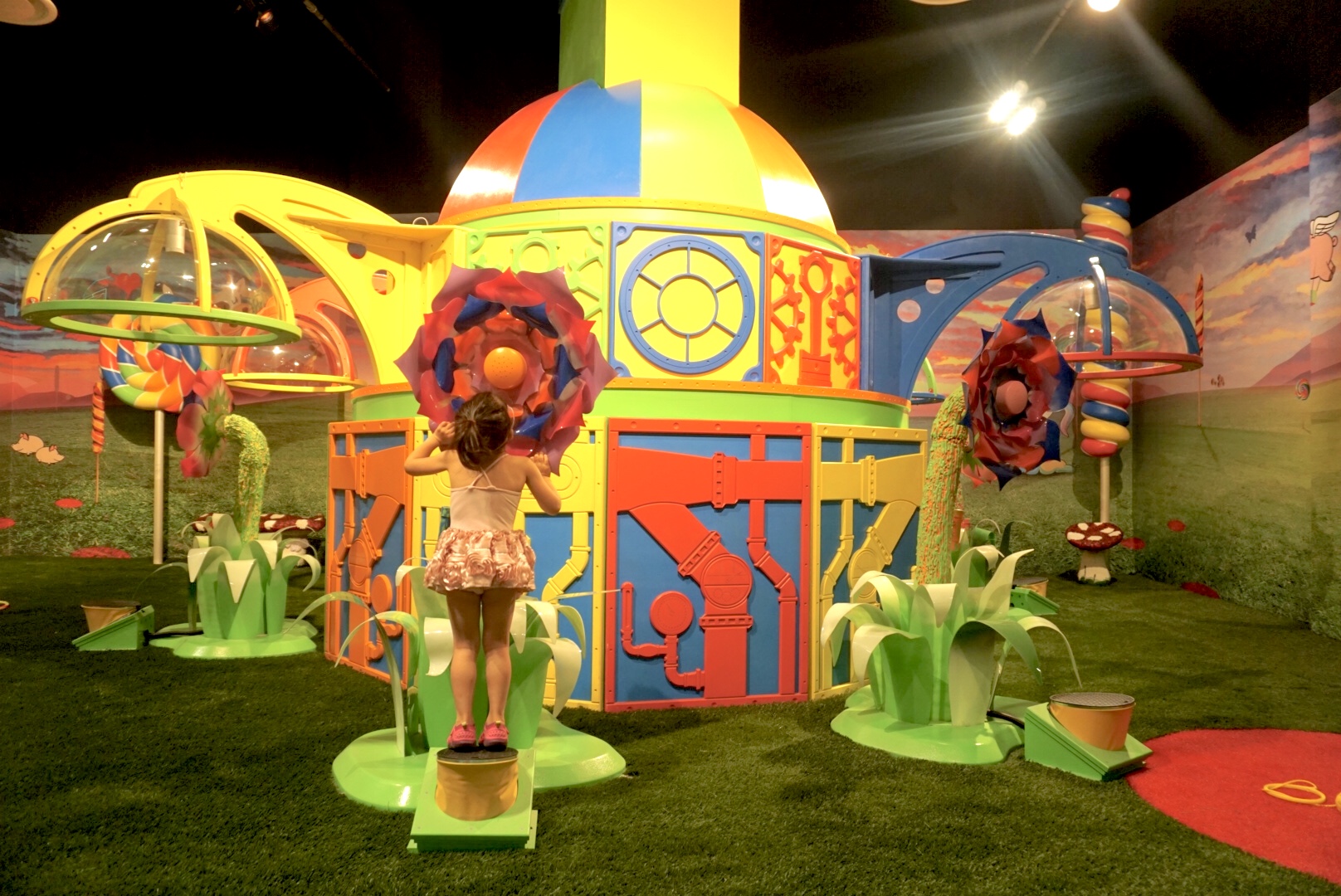 Candytopia Opens at the New Fashion District Philadelphia