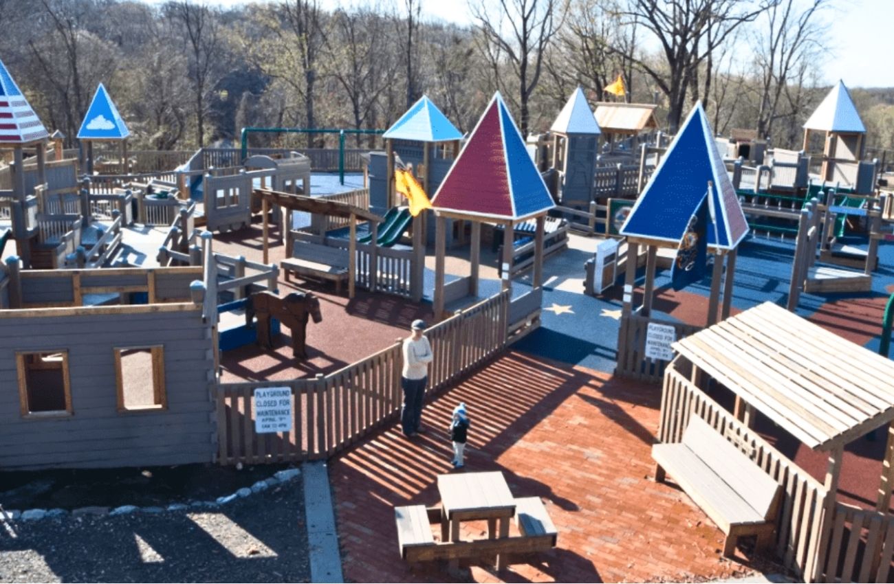 10 Best Playgrounds in Philadelphia and Around the City