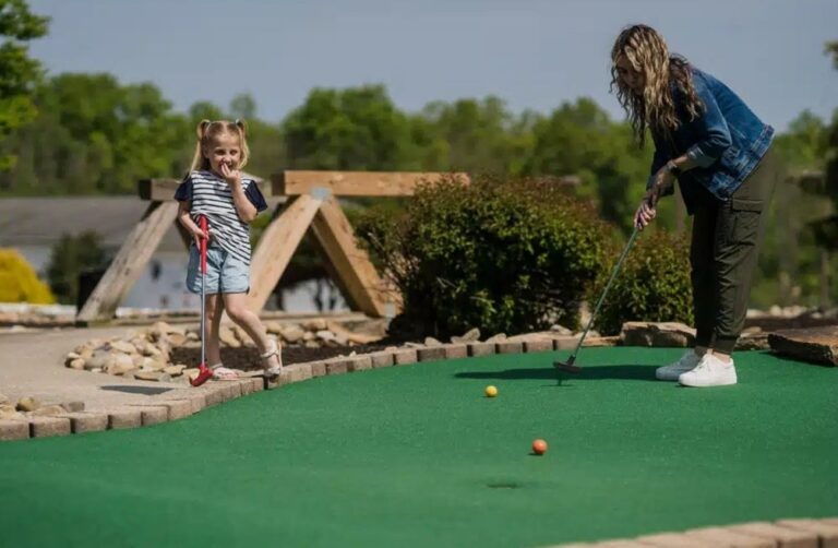 Hole Lotta Fun: Where to Play Mini Golf in Greater Philadelphia ...