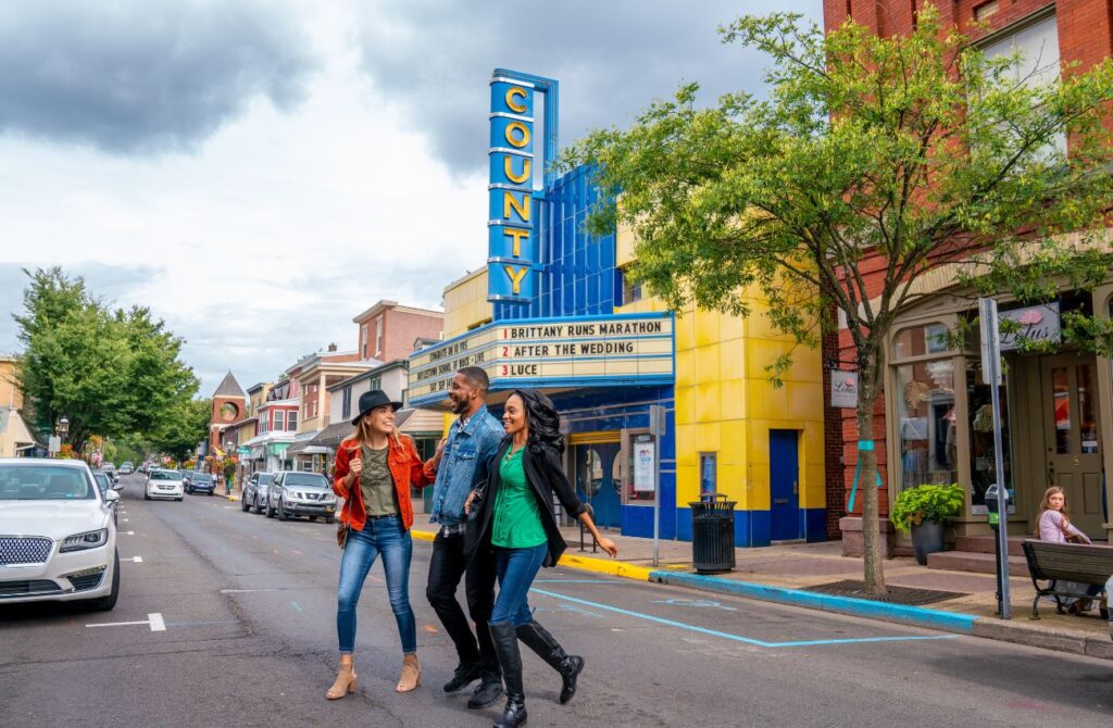 7 Classic Philly-Area Movie Theaters for a Reel Experience ...