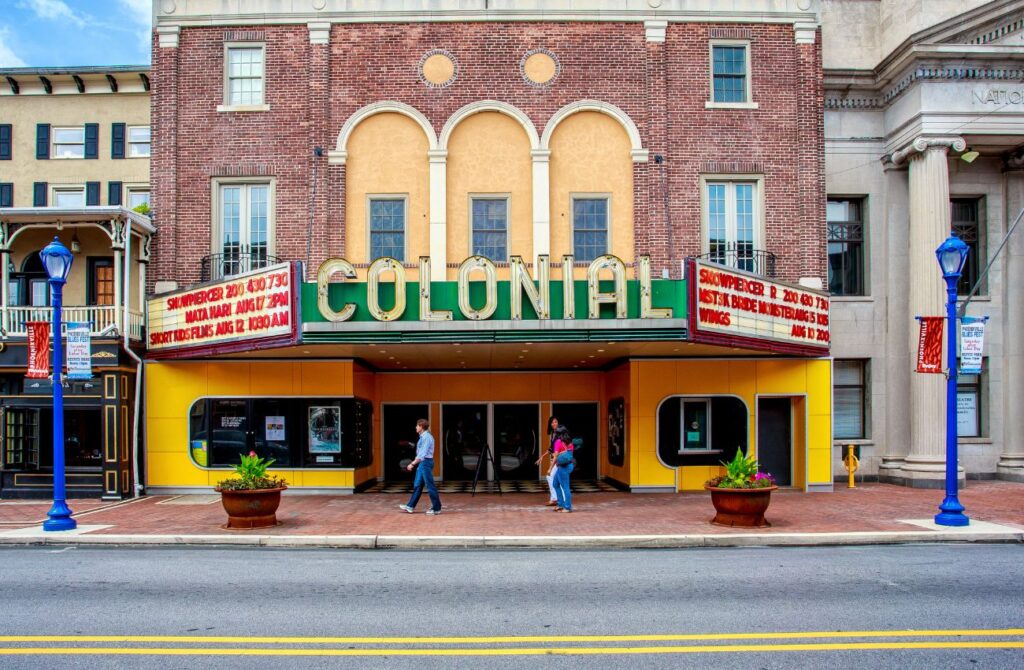 7 Classic Philly-Area Movie Theaters for a Reel Experience ...